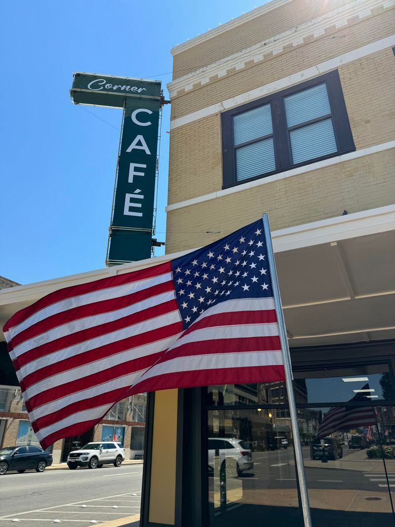 Corner Cafe Paris Texas | Farm to Table Restaurant